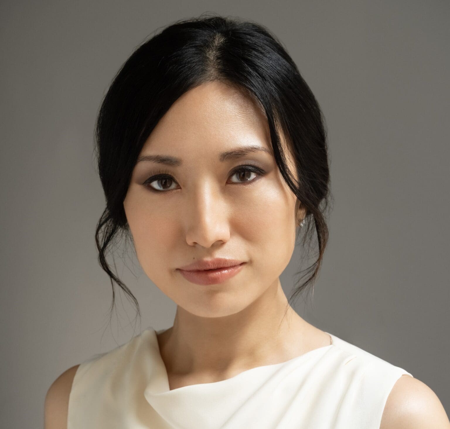 Top 23 Mental Health Keynote Speakers for 2025 - The Lavin Agency