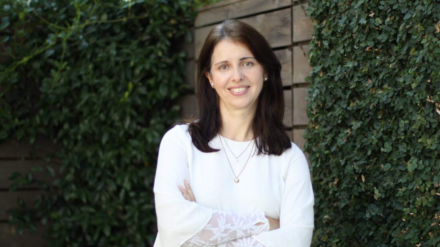 Isabelle C. Hau | Exclusive Lavin AI and Education Speaker